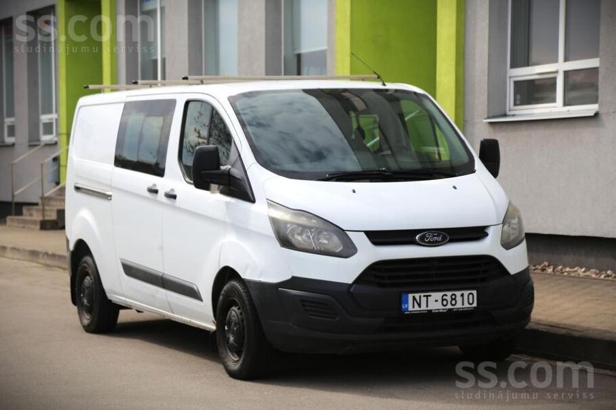 White Ford Transit 2013 in Riga, with an engine capacity of 2.20 L and mileage of 243 thousand km for 6495 €, photo 5 on AUTOMOTO.COM.LV