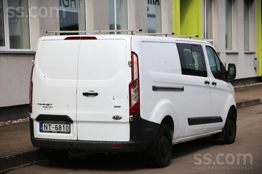 White Ford Transit 2013 in Riga, with an engine capacity of 2.20 L and mileage of 243 thousand km for 6495 €, photo 7 on AUTOMOTO.COM.LV