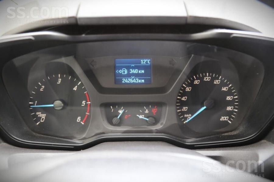 White Ford Transit 2013 in Riga, with an engine capacity of 2.20 L and mileage of 243 thousand km for 6495 €, photo 8 on AUTOMOTO.COM.LV