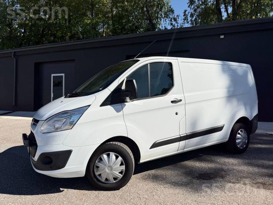 White Ford Transit 2014 in Tallinn, with an engine capacity of 2.20 L and mileage of 272 thousand km for 7200 €, photo 5 on AUTOMOTO.COM.LV