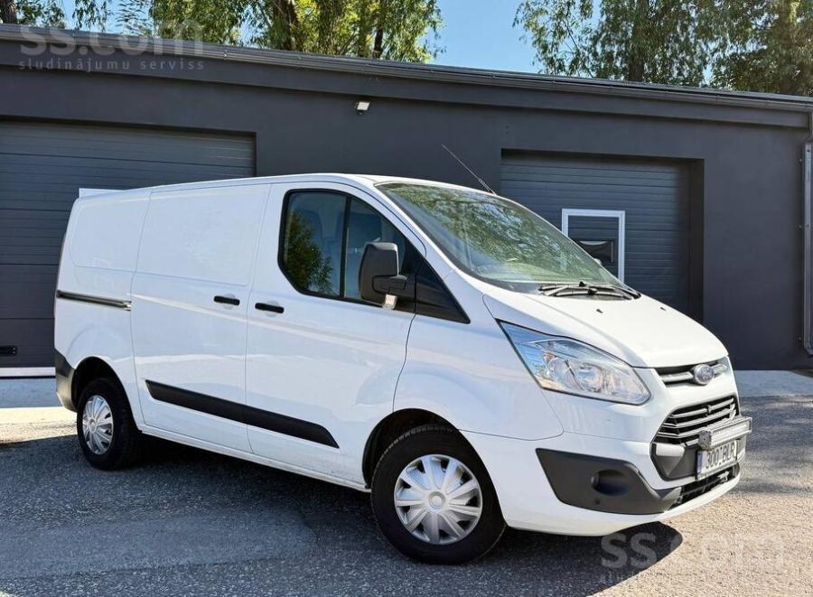 White Ford Transit 2014 in Tallinn, with an engine capacity of 2.20 L and mileage of 272 thousand km for 7200 €, photo 8 on AUTOMOTO.COM.LV