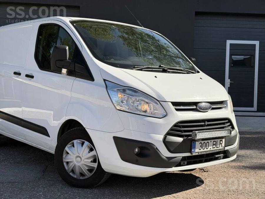 White Ford Transit 2014 in Tallinn, with an engine capacity of 2.20 L and mileage of 272 thousand km for 7200 €, photo 10 on AUTOMOTO.COM.LV