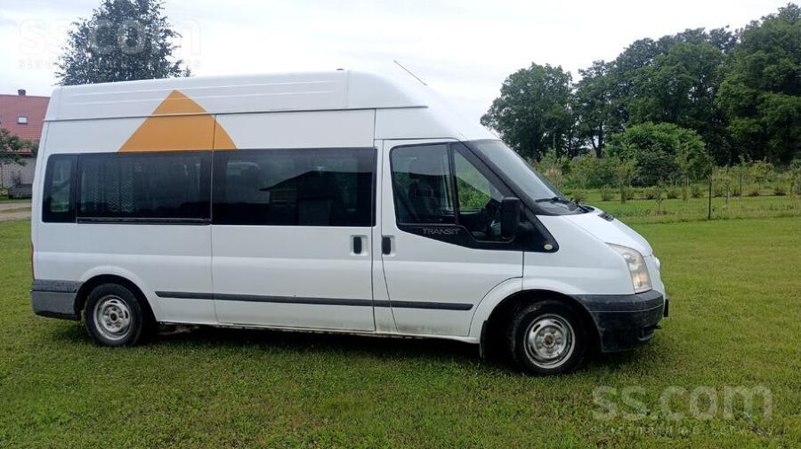 Balts Ford Transit 2014 Valka, ar dzinēja tilpumu 2.20 L un nobraukumu 407 tūkst. km par 7000 €, foto 3 vietnē AUTOMOTO.COM.LV