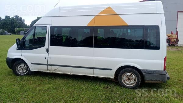 Balts Ford Transit 2014 Valka, ar dzinēja tilpumu 2.20 L un nobraukumu 407 tūkst. km par 7000 €, foto 3 vietnē AUTOMOTO.COM.LV