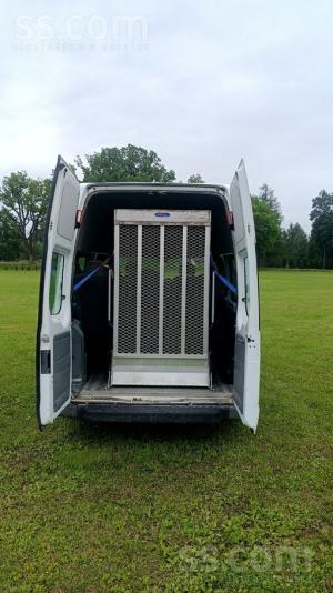 Balts Ford Transit 2014 Valka, ar dzinēja tilpumu 2.20 L un nobraukumu 407 tūkst. km par 7000 €, foto 5 vietnē AUTOMOTO.COM.LV