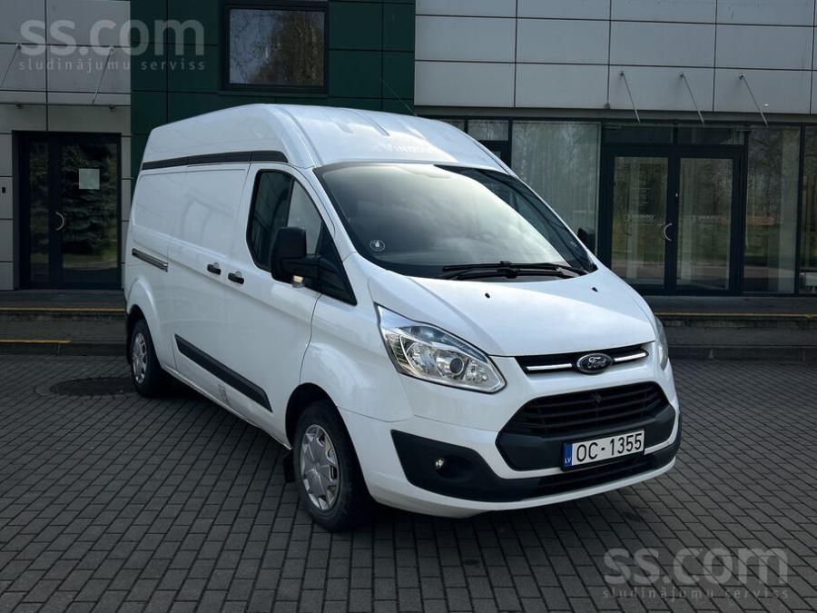 White Ford Transit 2016 in Tukums, with an engine capacity of 2.20 L and mileage of 235 thousand km for 8450 €, photo 1 on AUTOMOTO.COM.LV