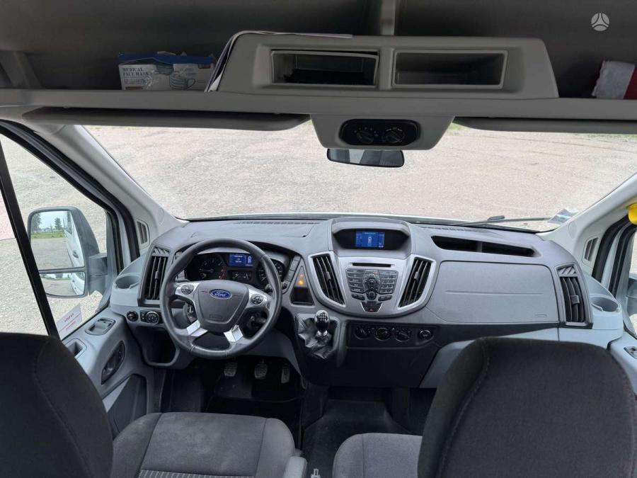 White Ford Transit 2016 in Taurage, with an engine capacity of 2.20 L and mileage of 237 thousand km for 8500 €, photo 11 on AUTOMOTO.COM.LV