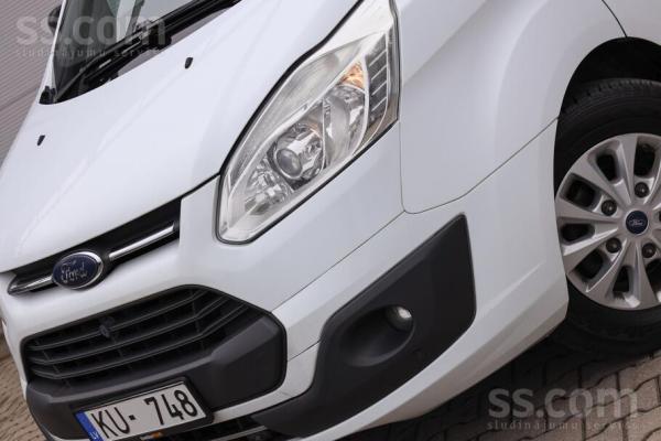 White Ford Transit 2016 in Riga, with an engine capacity of 2.00 L and mileage of 214 thousand km for 7995 €, photo 3 on AUTOMOTO.COM.LV