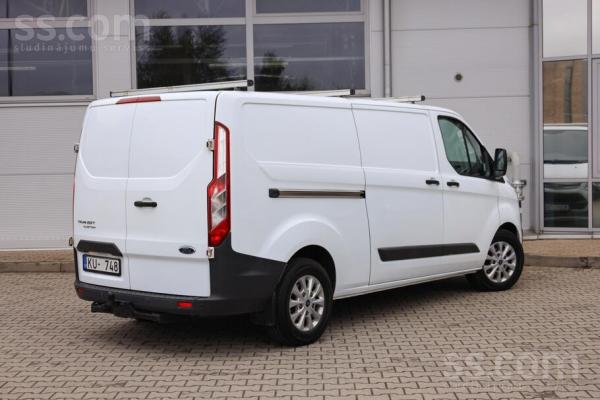 White Ford Transit 2016 in Riga, with an engine capacity of 2.00 L and mileage of 214 thousand km for 7995 €, photo 9 on AUTOMOTO.COM.LV