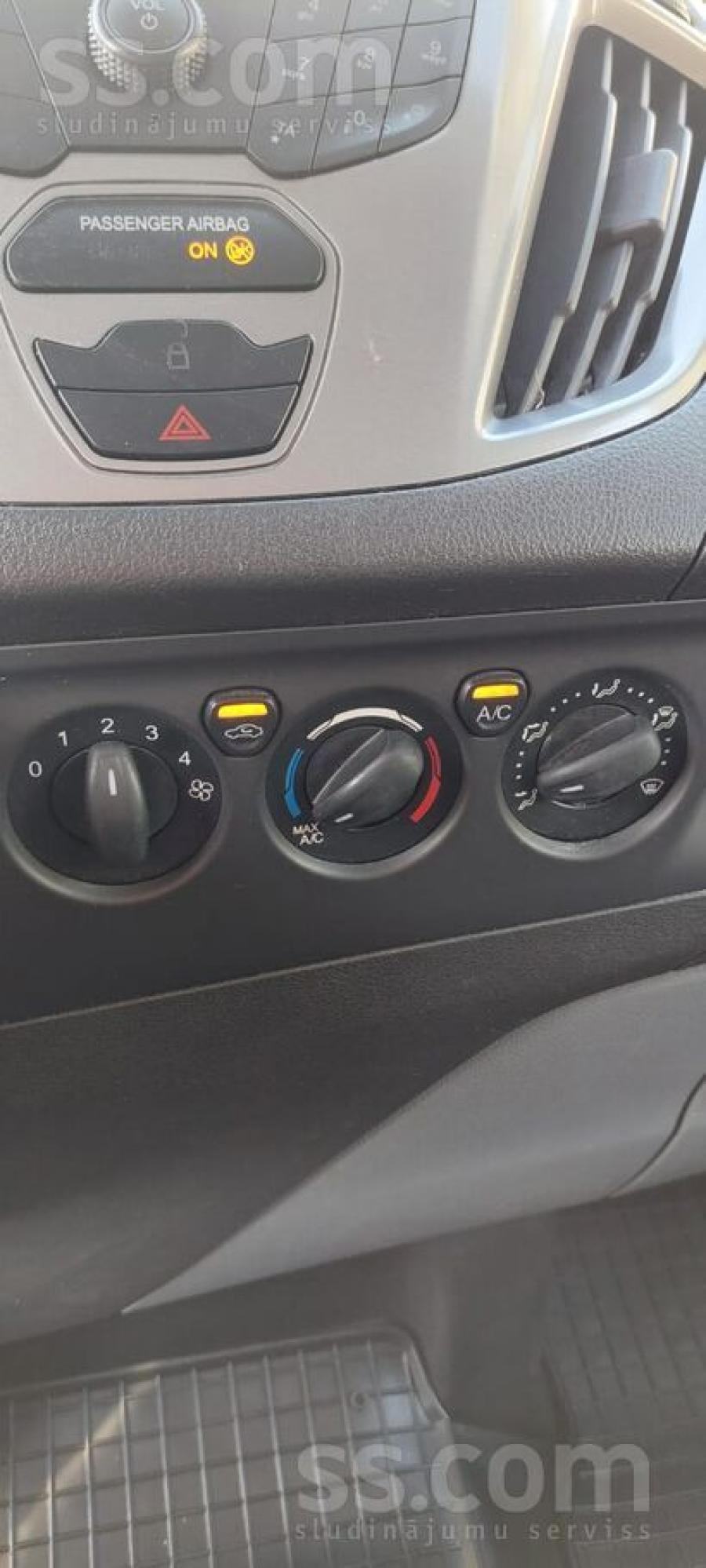Balts Ford Transit 2017 Daugavpils, ar dzinēja tilpumu 2.00 L un nobraukumu 186 tūkst. km par 11500 €, foto 8 vietnē AUTOMOTO.COM.LV