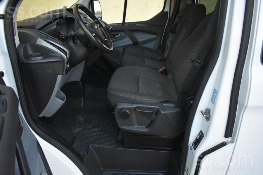 White Ford Transit 2017 in Talsi, with an engine capacity of 2.00 L and mileage of 144 thousand km for 15500 €, photo 7 on AUTOMOTO.COM.LV