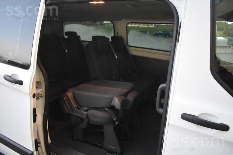 White Ford Transit 2017 in Talsi, with an engine capacity of 2.00 L and mileage of 144 thousand km for 15500 €, photo 9 on AUTOMOTO.COM.LV