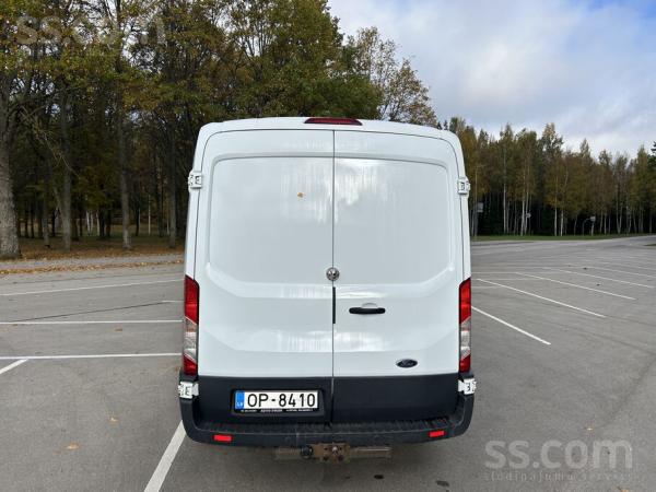 Balts Ford Transit 2018 Alūksne, ar dzinēja tilpumu 2.00 L un nobraukumu 0 tūkst. km par 8950 €, foto 8 vietnē AUTOMOTO.COM.LV