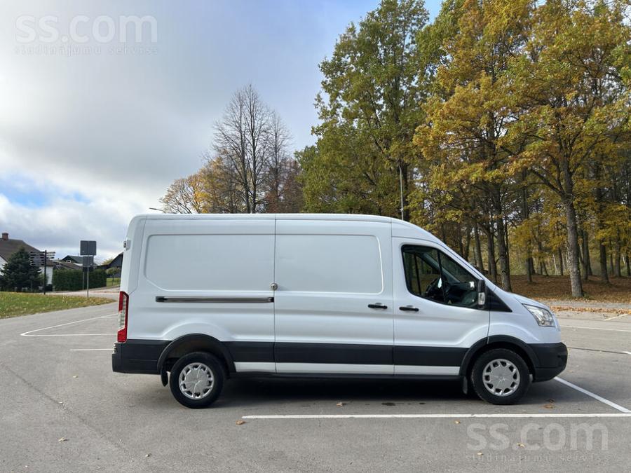Balts Ford Transit 2018 Alūksne, ar dzinēja tilpumu 2.00 L un nobraukumu 0 tūkst. km par 8950 €, foto 12 vietnē AUTOMOTO.COM.LV