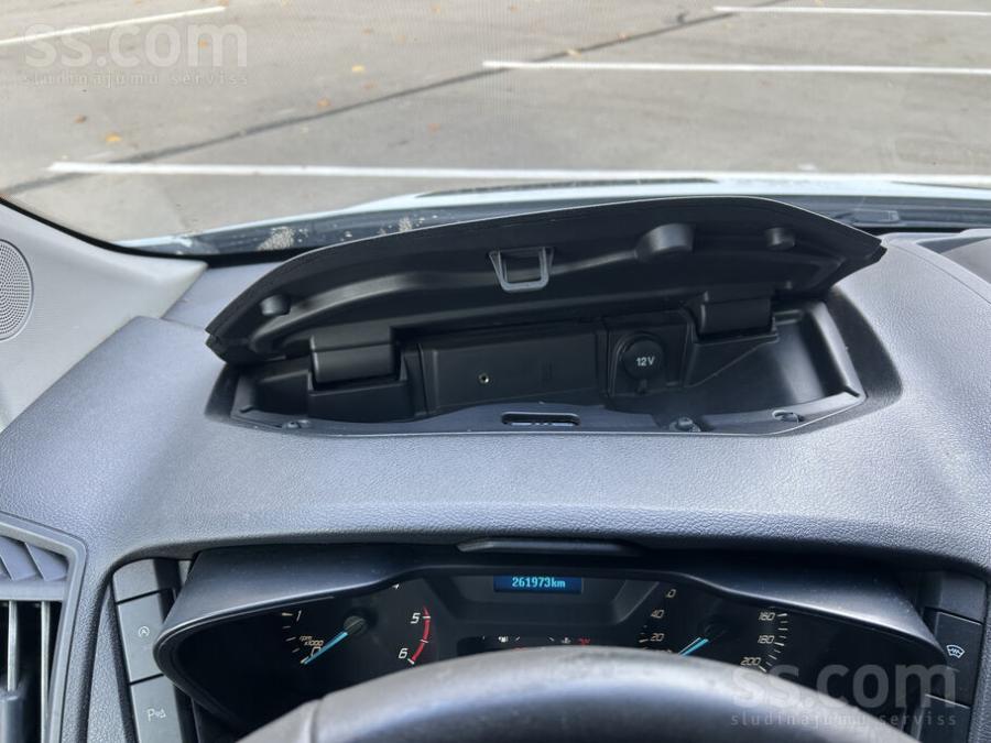 Balts Ford Transit 2018 Alūksne, ar dzinēja tilpumu 2.00 L un nobraukumu 0 tūkst. km par 8950 €, foto 19 vietnē AUTOMOTO.COM.LV