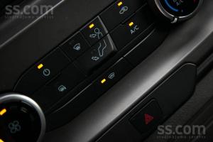 Balts Ford Transit 2020 Tukums, ar dzinēja tilpumu 2.00 L un nobraukumu 262 tūkst. km par 11990 €, foto 22 vietnē AUTOMOTO.COM.LV