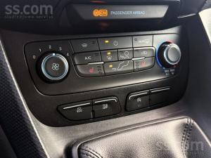 Balts Ford Transit 2020 Rīga, ar dzinēja tilpumu 1.50 L un nobraukumu 195 tūkst. km par 8590 €, foto 15 vietnē AUTOMOTO.COM.LV