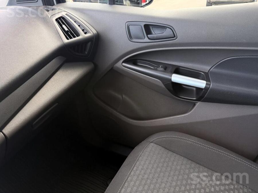 Balts Ford Transit 2020 Rīga, ar dzinēja tilpumu 1.50 L un nobraukumu 195 tūkst. km par 8590 €, foto 17 vietnē AUTOMOTO.COM.LV