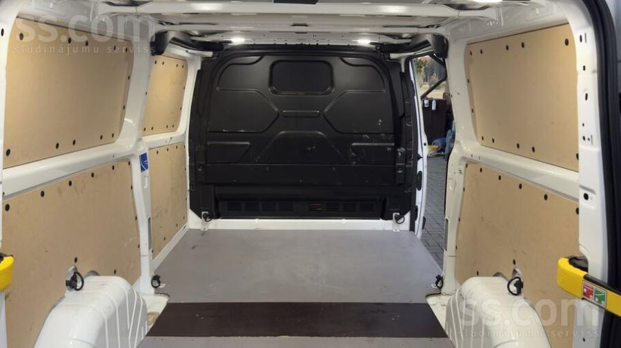 White Ford Transit 2021 in Valmiera, with an engine capacity of 2.00 L and mileage of 229 thousand km for 14300 €, photo 15 on AUTOMOTO.COM.LV
