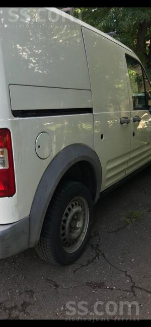 Balts Ford Transit 2006 Rīga, ar dzinēja tilpumu 1.80 L un nobraukumu 198 tūkst. km par 2550 €, foto 7 vietnē AUTOMOTO.COM.LV