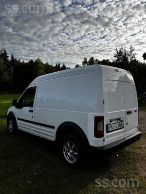 Balts Ford Transit 2011 Aizkraukle, ar dzinēja tilpumu 1.80 L un nobraukumu 357 tūkst. km par 1250 €, foto 4 vietnē AUTOMOTO.COM.LV
