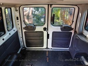 Balts Ford Transit 2002 Rapla, ar dzinēja tilpumu 2.00 L un nobraukumu 324 tūkst. km par 1000 €, foto 9 vietnē AUTOMOTO.COM.LV