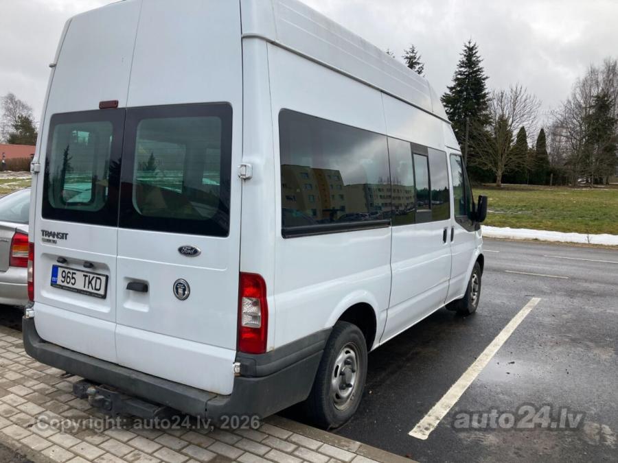White Ford Transit 2007 in Tartu, with an engine capacity of 2.20 L and mileage of 408 thousand km for 4100 €, photo 5 on AUTOMOTO.COM.LV