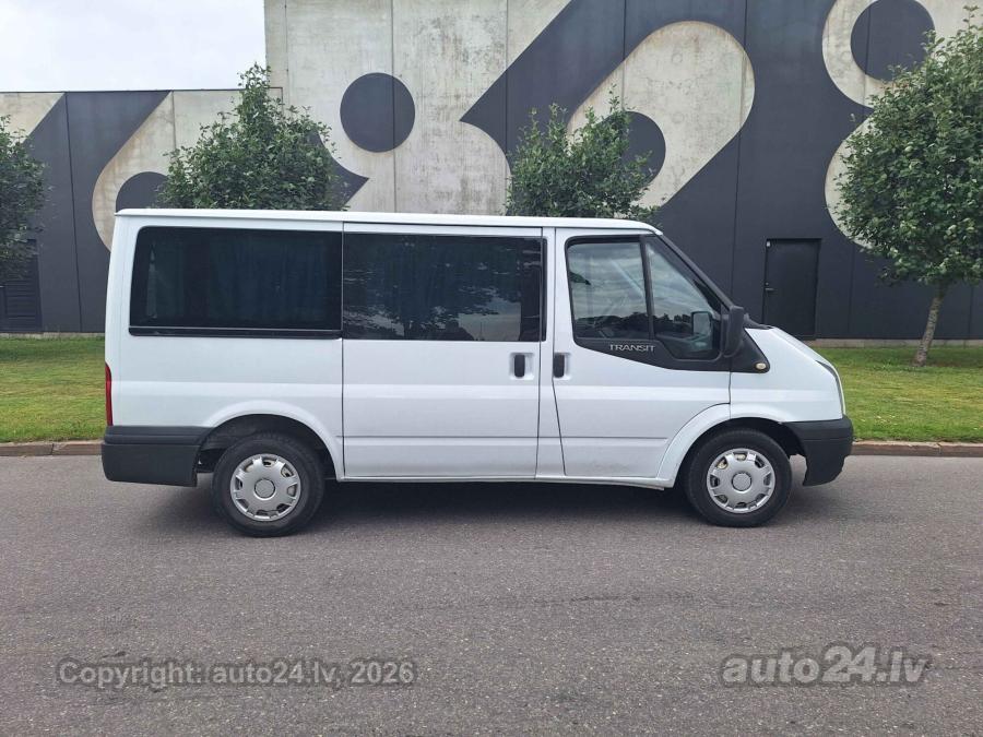 White Ford Transit 2007 in Parnu, with an engine capacity of 2.20 L and mileage of 297 thousand km for 5999 €, photo 7 on AUTOMOTO.COM.LV