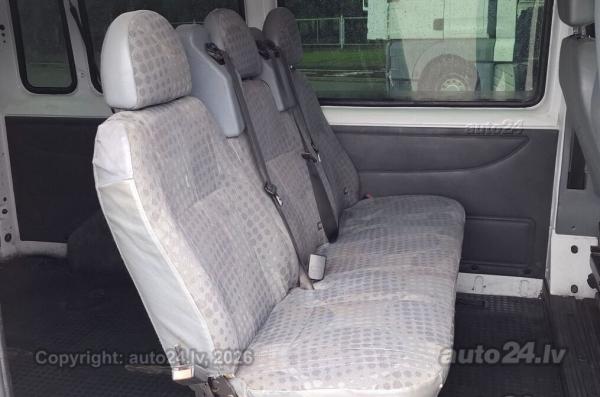 White Ford Transit 2007 in Parnu, with an engine capacity of 2.20 L and mileage of 297 thousand km for 5999 €, photo 8 on AUTOMOTO.COM.LV