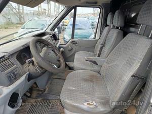 Balts Ford Transit 2010 Tallina, ar dzinēja tilpumu 2.20 L un nobraukumu 470 tūkst. km par 799 €, foto 7 vietnē AUTOMOTO.COM.LV