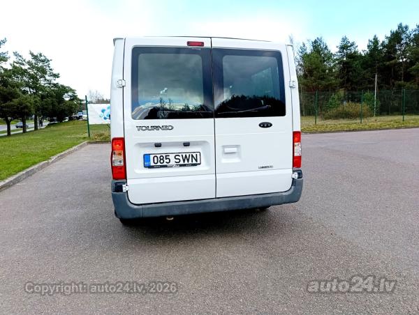 White Ford Transit 2011 in Tallinn, with an engine capacity of 2.20 L and mileage of 276 thousand km for 3999 €, photo 8 on AUTOMOTO.COM.LV