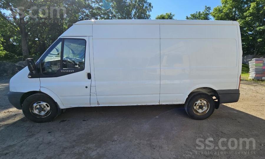 Balts Ford Transit 2012 Rīga, ar dzinēja tilpumu 2.20 L un nobraukumu 339 tūkst. km par 3750 €, foto 4 vietnē AUTOMOTO.COM.LV