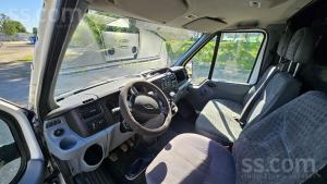 Balts Ford Transit 2012 Rīga, ar dzinēja tilpumu 2.20 L un nobraukumu 339 tūkst. km par 3750 €, foto 12 vietnē AUTOMOTO.COM.LV