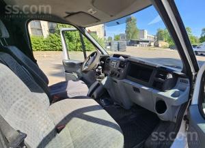 Balts Ford Transit 2012 Rīga, ar dzinēja tilpumu 2.20 L un nobraukumu 339 tūkst. km par 3750 €, foto 13 vietnē AUTOMOTO.COM.LV