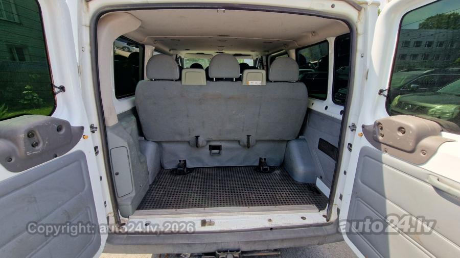 Balts Ford Transit 2012 Tallina, ar dzinēja tilpumu 2.20 L un nobraukumu 184 tūkst. km par 6350 €, foto 7 vietnē AUTOMOTO.COM.LV