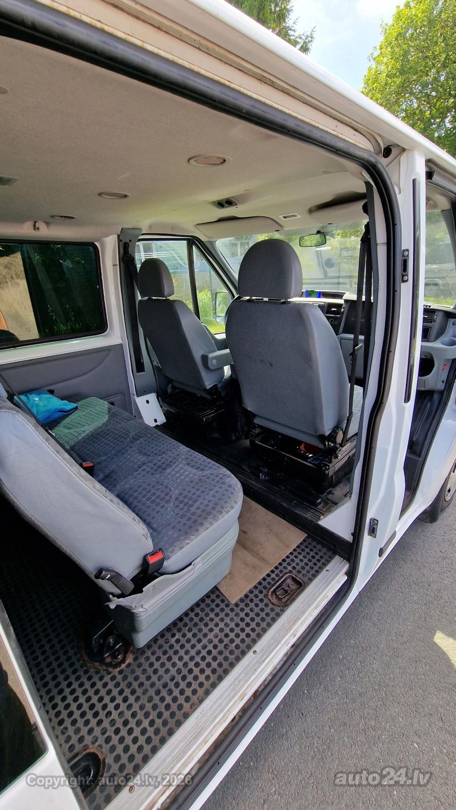 Balts Ford Transit 2012 Tallina, ar dzinēja tilpumu 2.20 L un nobraukumu 184 tūkst. km par 6350 €, foto 9 vietnē AUTOMOTO.COM.LV