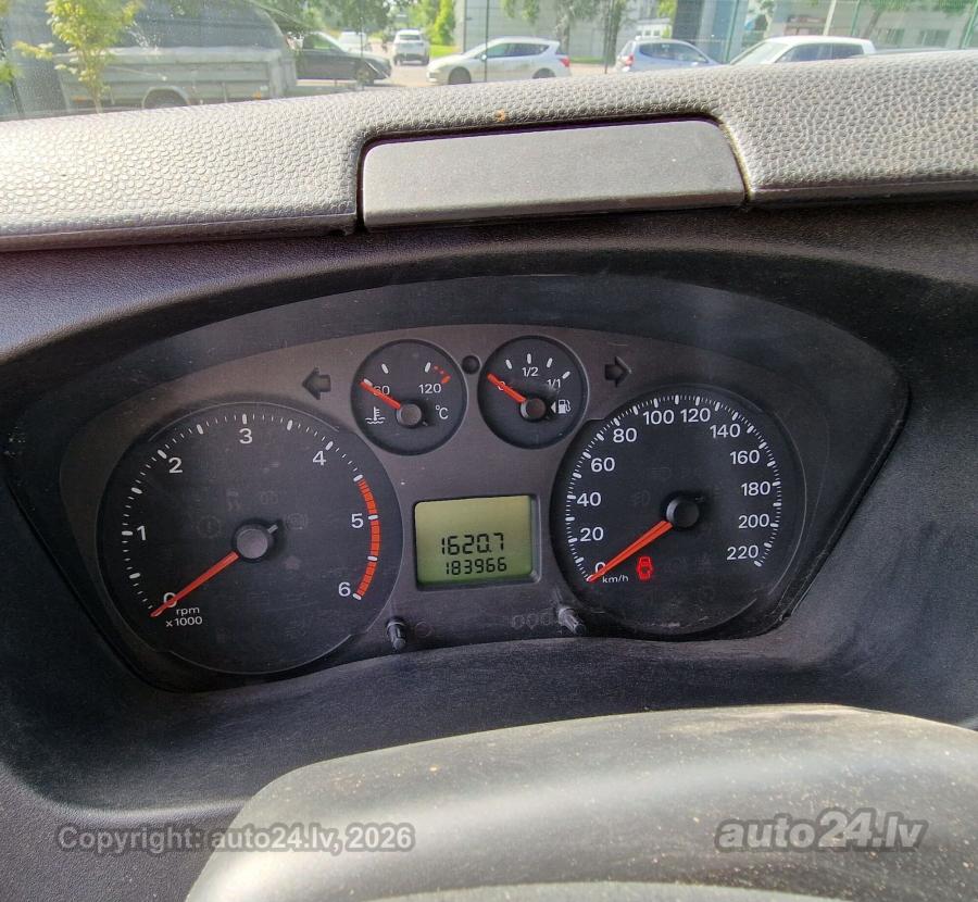 Balts Ford Transit 2012 Tallina, ar dzinēja tilpumu 2.20 L un nobraukumu 184 tūkst. km par 6350 €, foto 12 vietnē AUTOMOTO.COM.LV