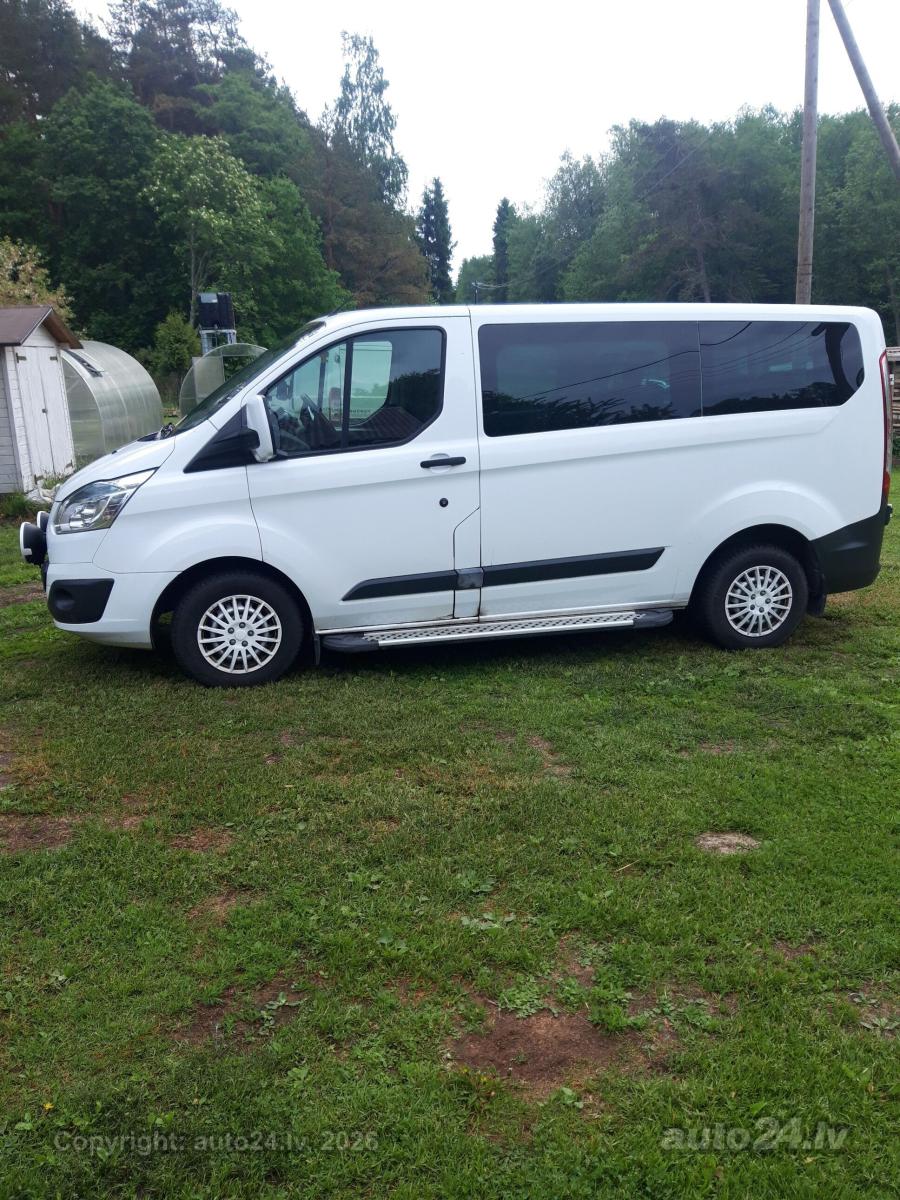 White Ford Transit 2014 in Tallinn, with an engine capacity of 2.20 L and mileage of 273 thousand km for 8500 €, photo 3 on AUTOMOTO.COM.LV
