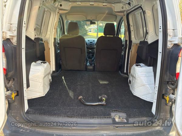 Balts Ford Transit 2014 Pelva, ar dzinēja tilpumu 1.50 L un nobraukumu 189 tūkst. km par 5700 €, foto 8 vietnē AUTOMOTO.COM.LV