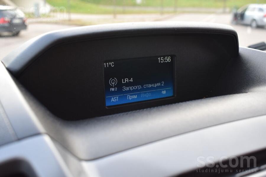 White Ford Transit 2017 in Riga, with an engine capacity of 2.00 L and mileage of 172 thousand km for 11500 €, photo 28 on AUTOMOTO.COM.LV