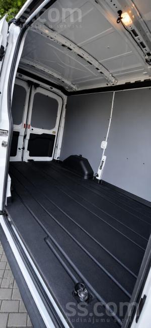 Balts Ford Transit 2018 Jelgava, ar dzinēja tilpumu 2.00 L un nobraukumu 248 tūkst. km par 8000 €, foto 8 vietnē AUTOMOTO.COM.LV