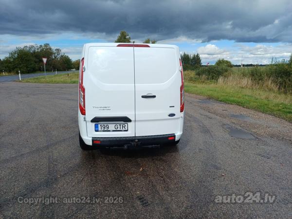 Ford Transit 2018 Tallina vietnē Balts Ford Transit 2018 Tallina, ar dzinēja tilpumu 2.00 L un nobraukumu 265 tūkst. km par 16800 €, foto 3 vietnē AUTOMOTO.COM.LV