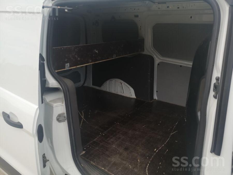 White Ford Transit 2020 in Riga, with an engine capacity of 1.50 L and mileage of 0 thousand km for 7290 €, photo 14 on AUTOMOTO.COM.LV