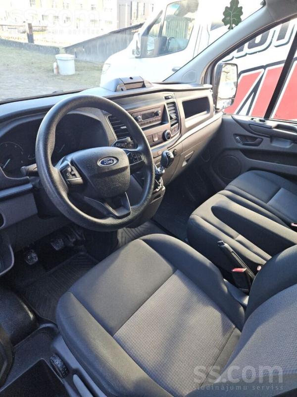 White Ford Transit 2021 in Cesis, with an engine capacity of 2.00 L and mileage of 71 thousand km for 12500 €, photo 9 on AUTOMOTO.COM.LV