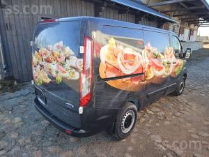 White Ford Transit 2021 in Cesis, with an engine capacity of 2.00 L and mileage of 71 thousand km for 12500 €, photo 8 on AUTOMOTO.COM.LV