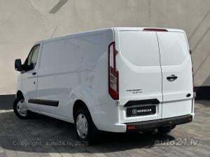 White Ford Transit 2023 in Riga, with an engine capacity of 2.00 L and mileage of 91 thousand km for 20450 €, photo 7 on AUTOMOTO.COM.LV