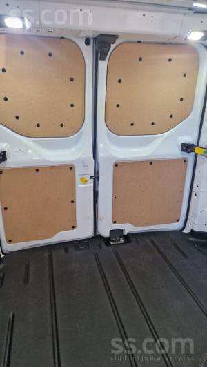 Balts Ford Transit 2023 Bauska, ar dzinēja tilpumu 2.00 L un nobraukumu 0 tūkst. km par 10990 €, foto 17 vietnē AUTOMOTO.COM.LV