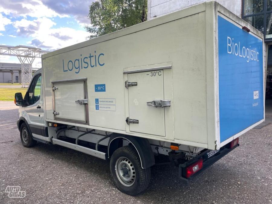 Balts Ford Transit 2016 Kauņa, ar dzinēja tilpumu 2.20 L un nobraukumu 330 tūkst. km par 7850 €, foto 8 vietnē AUTOMOTO.COM.LV