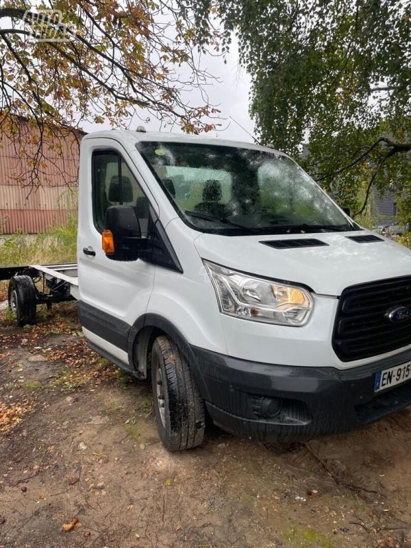 White Ford Transit 2017 in Kaunas, with an engine capacity of 2.20 L and mileage of 260 thousand km for 6950 €, photo 3 on AUTOMOTO.COM.LV