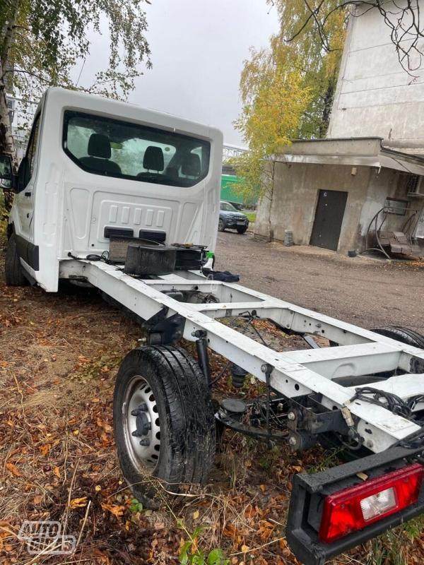 White Ford Transit 2017 in Kaunas, with an engine capacity of 2.20 L and mileage of 260 thousand km for 6950 €, photo 5 on AUTOMOTO.COM.LV